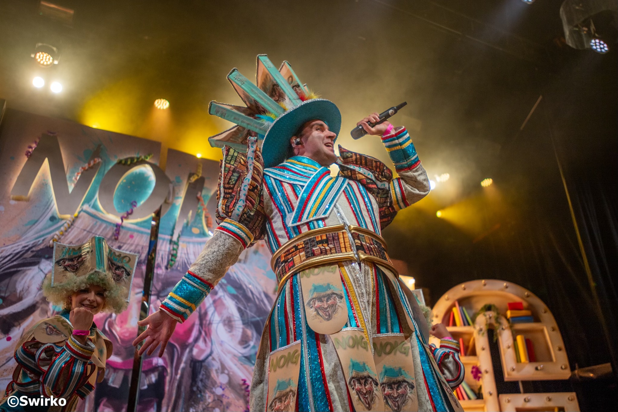 Deel 03 - Een bomvolle Grote Markt zag Vincent Van Caekenberghe Prins ...